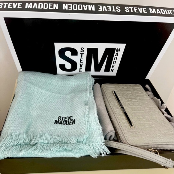 Steve Madden | Bags | Steve Madden Scarf And Wallet Gift Set | Poshmark
